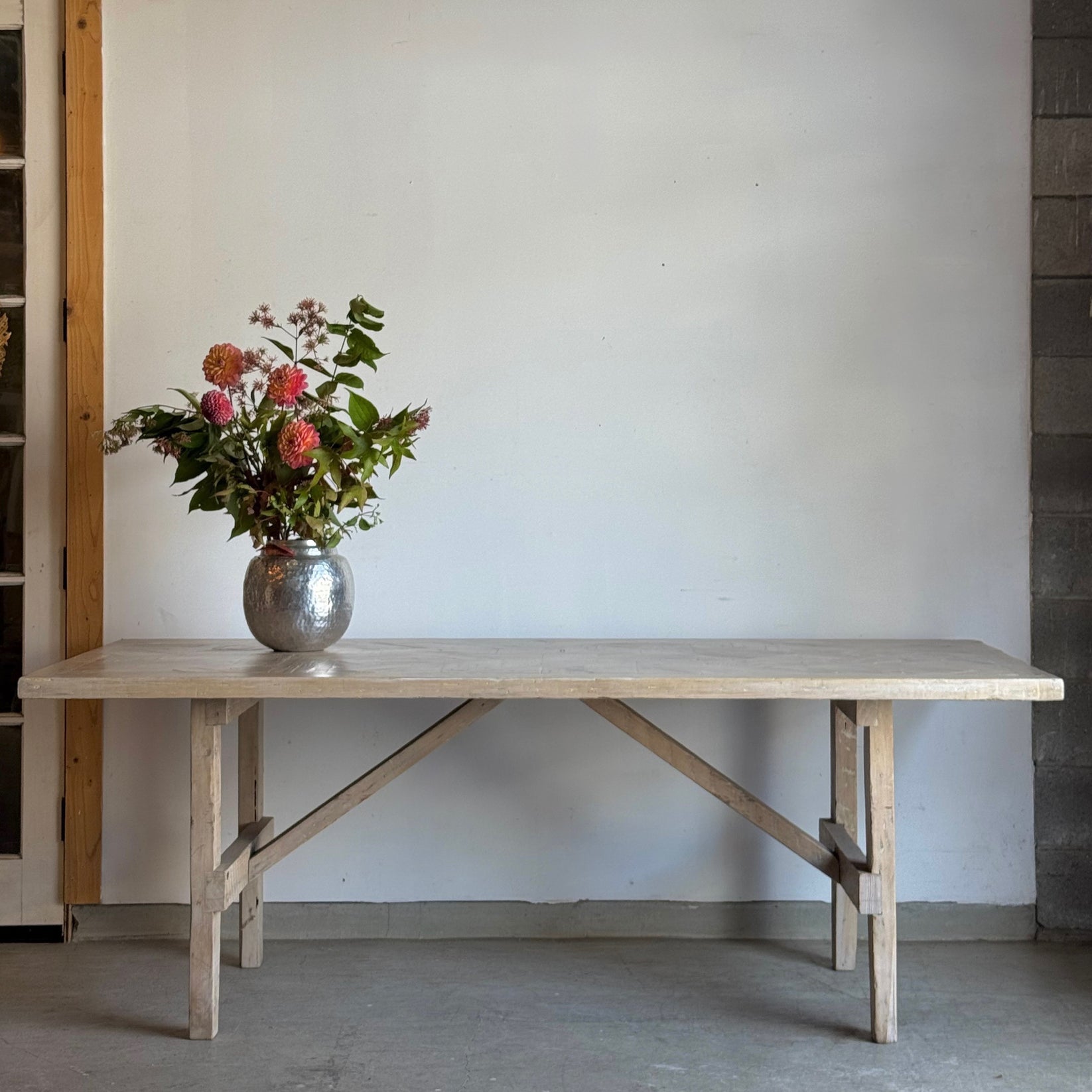 The Remy Rustic Dining Table – Tumbleweed & Dandelion LLC